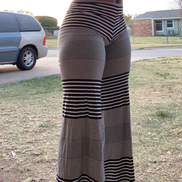 mpslimevibezt | Pants & Jumpsuits | Copy Flare Bell Bottom Tights ...